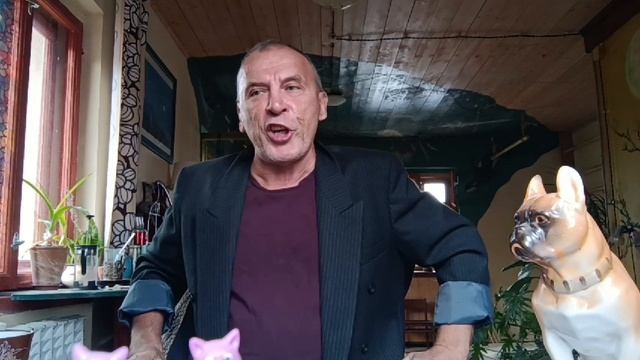 Сжечь! Сжечь! Запереться в туалете. Сжечь. Пусть дверь ломают. Ворвут¬ся, а тлеет, пепел один.Дух15