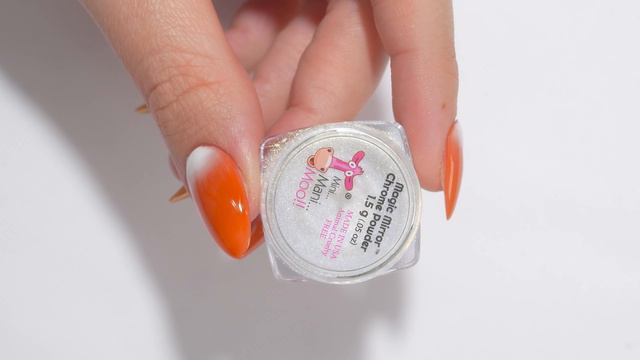 3 Trendy Manicures To Try This Fall