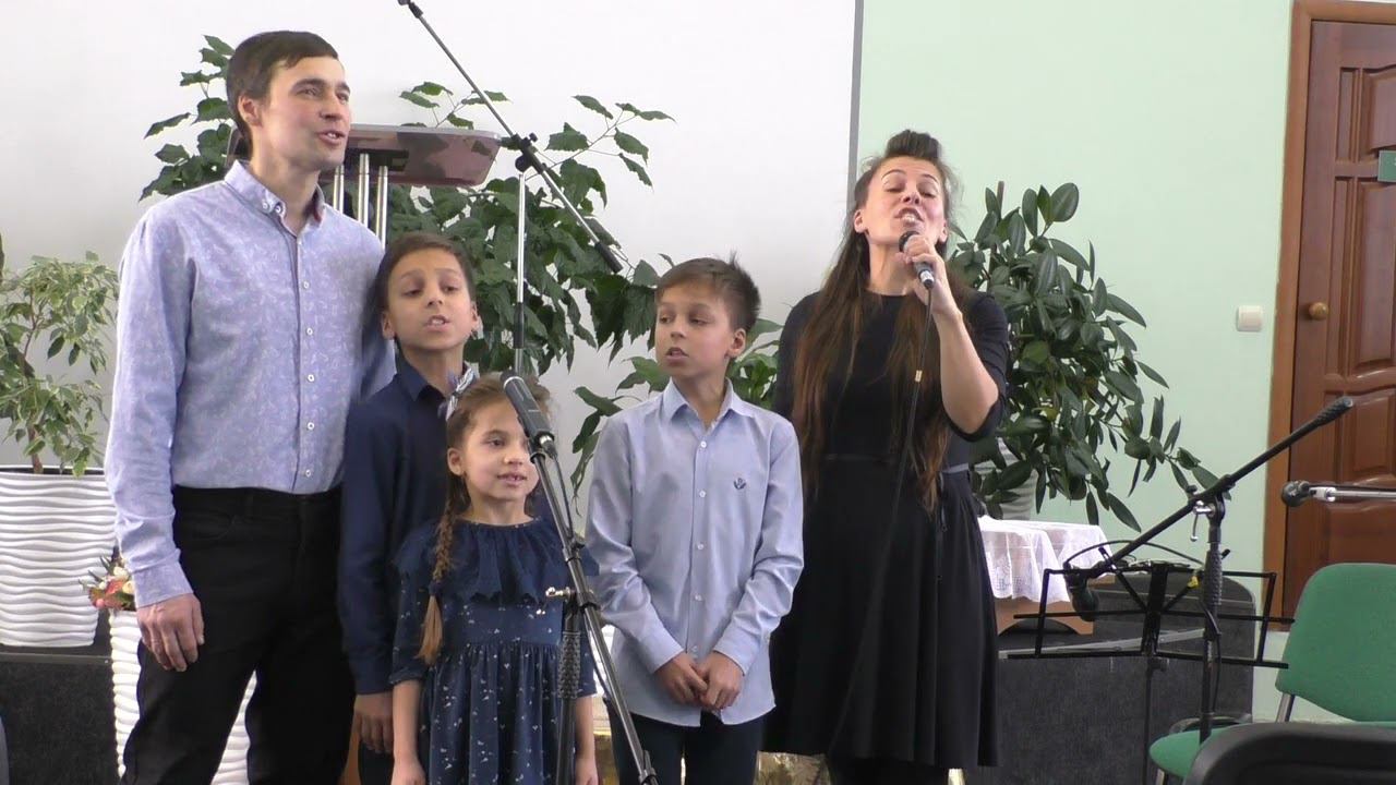 Пение. Семья Беляевых.  Программа семейные ценности 16.12.2023