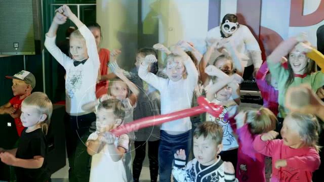 Шоу на детский праздник в Москве — заказать по телефону 8(977)777-28-84