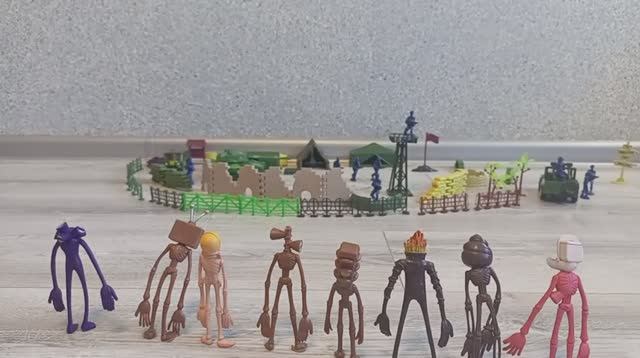 Мультфильм: "Сиреноголовый напал на базу"