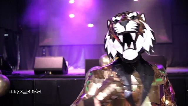 Зеркальные герои на мероприятие в Москве — заказать по телефону 8(977)777-28-84