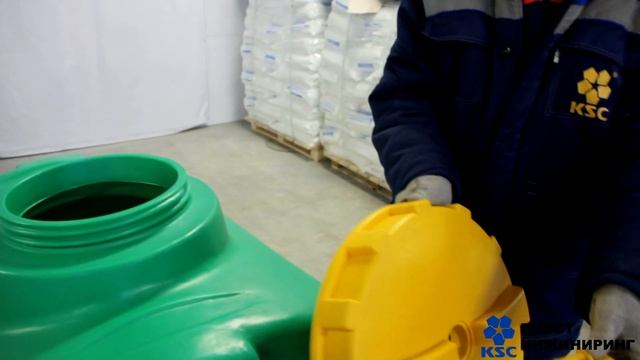 Емкость для воды 1000 литров