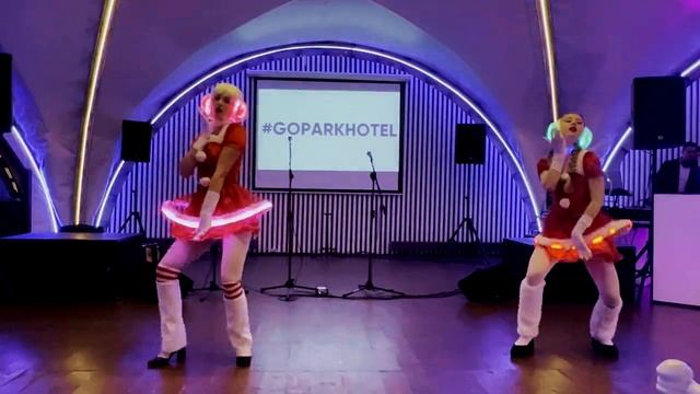 Зеркальные персонажи на Новый год в Москве — заказать по телефону 8(977)777-28-84