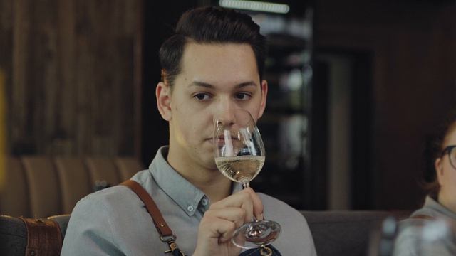 Видеовизитка 01