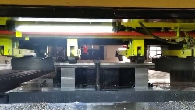 Кромкофрезерный станок 3