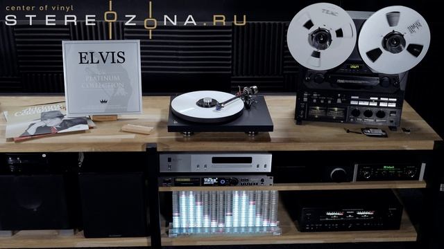Elvis Presley — The Platinum Collection
