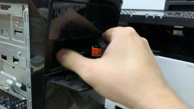 Интересная фича брендового корпуса