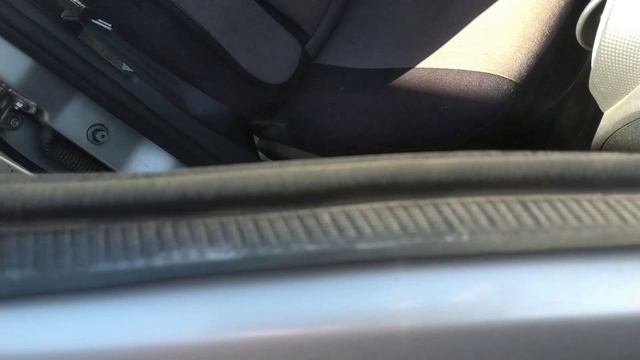 Как установить уплотнитель крышки багажника ВАЗ 2105 на верх двери Renault Logan