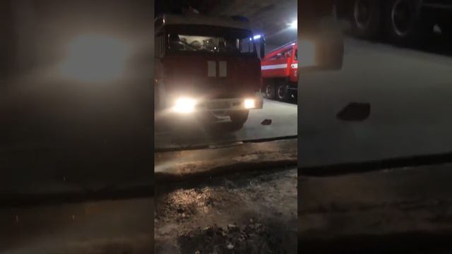 немного из жизни пожарного
#shorts