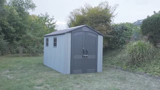 Пластиковый сарай WoodLook 7'х12'  Удлиненный, с 2 я окнами и прозрачным коньком