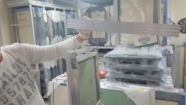 Люк Универсал