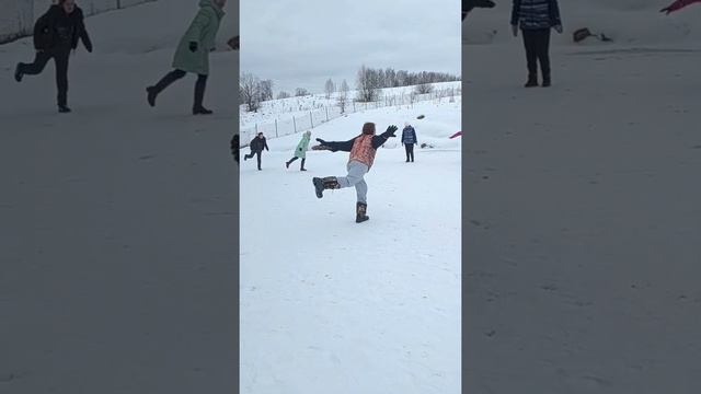 Простое упражнение для активации мышц и развития баланса в теле #йога #здоровье #спорт #позвоночник