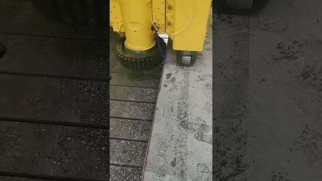 Кромкофрезерный станок 4