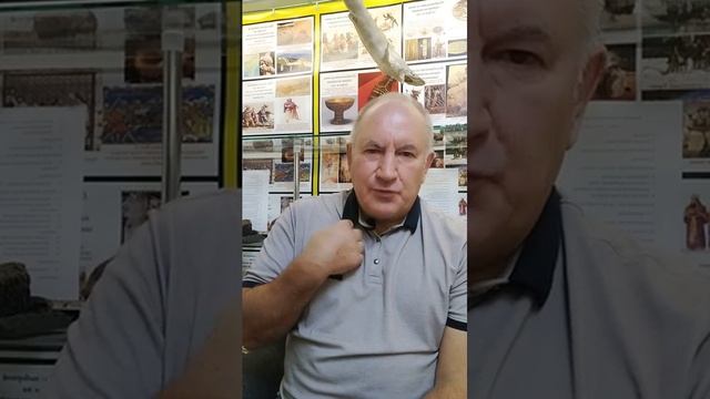 Знакомство по месту. Школа _В трезвость без желания человека_ и _Музей экологии_ в Бронницах.