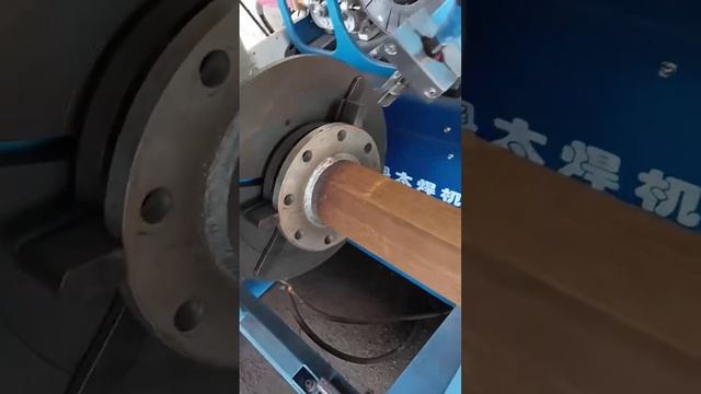 Установка для приварки фланцев