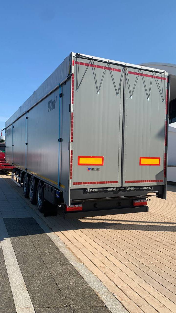 Разгрузка полуприцепа с подвижным полом SAT150