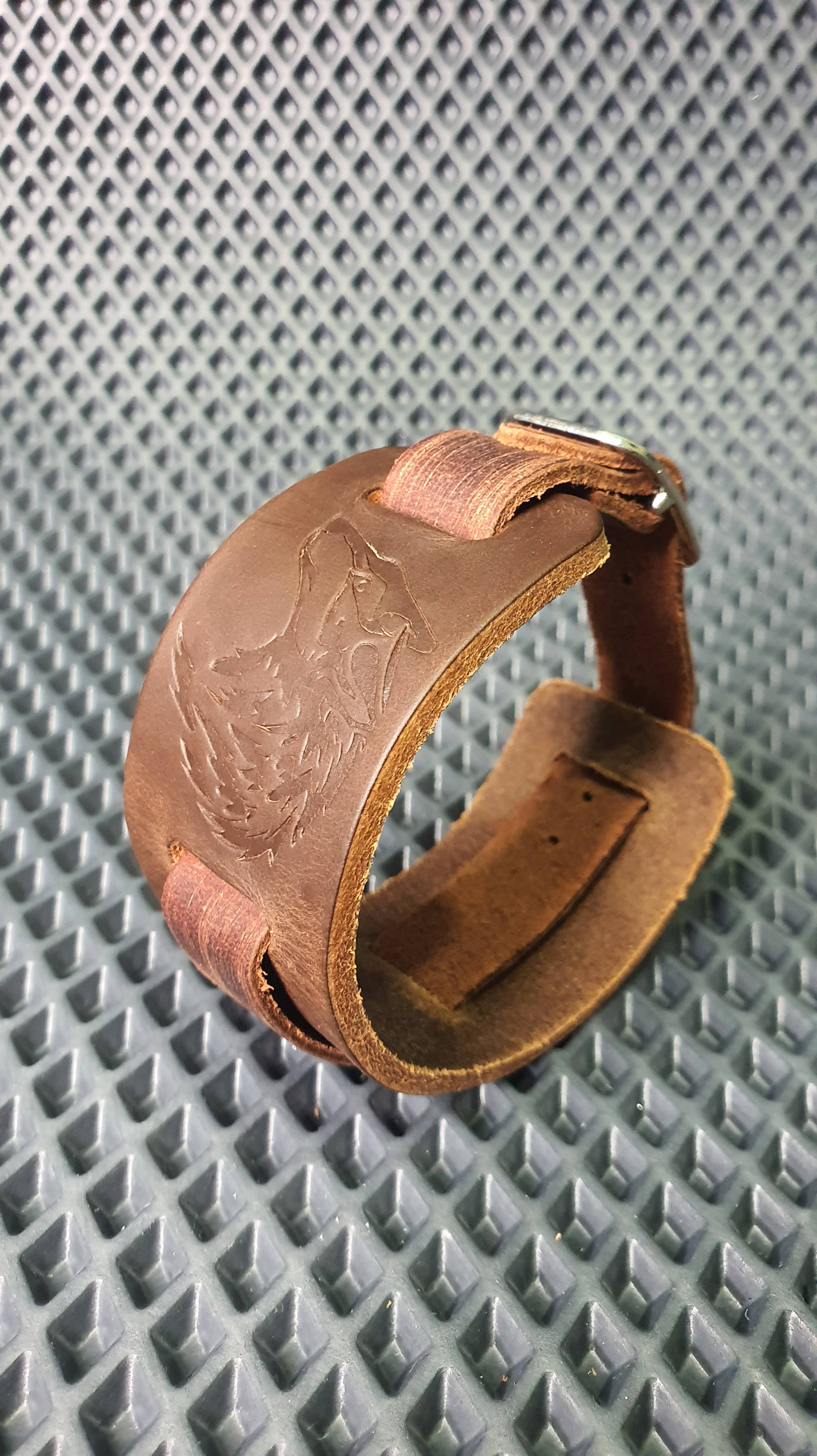 Крафтовый браслет из натуральной кожи