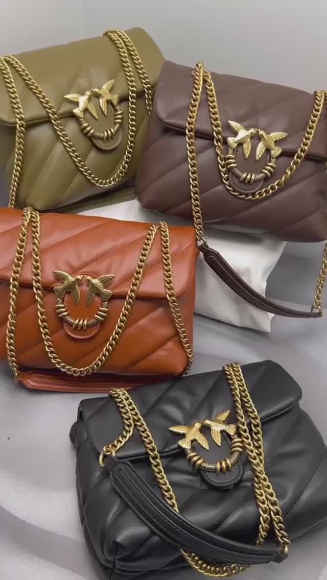 Кожанная женская сумка Pinko puf