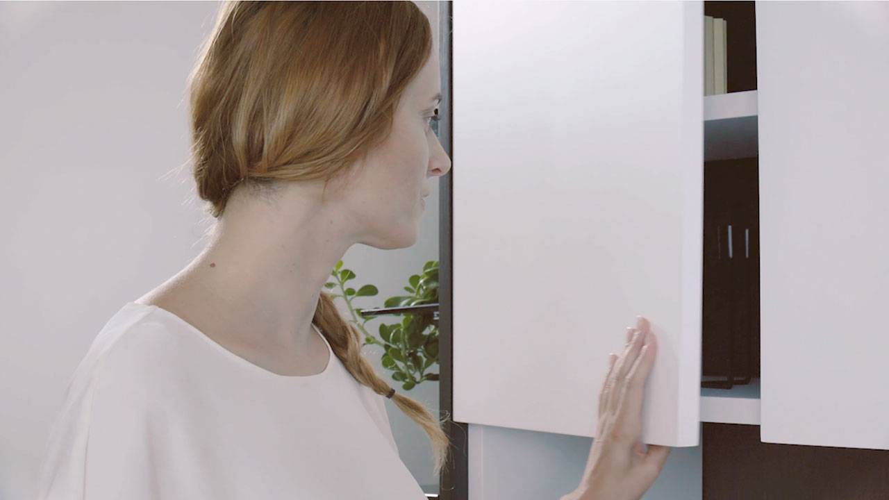 Серия петель SILENTIA+ от Salice (Италия). Плавное закрывание