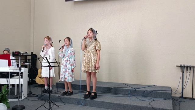 Дети Очень,очень давно Бог на землю послал /Дети/| #христианские_песни #прославление #ОЦХВЕ