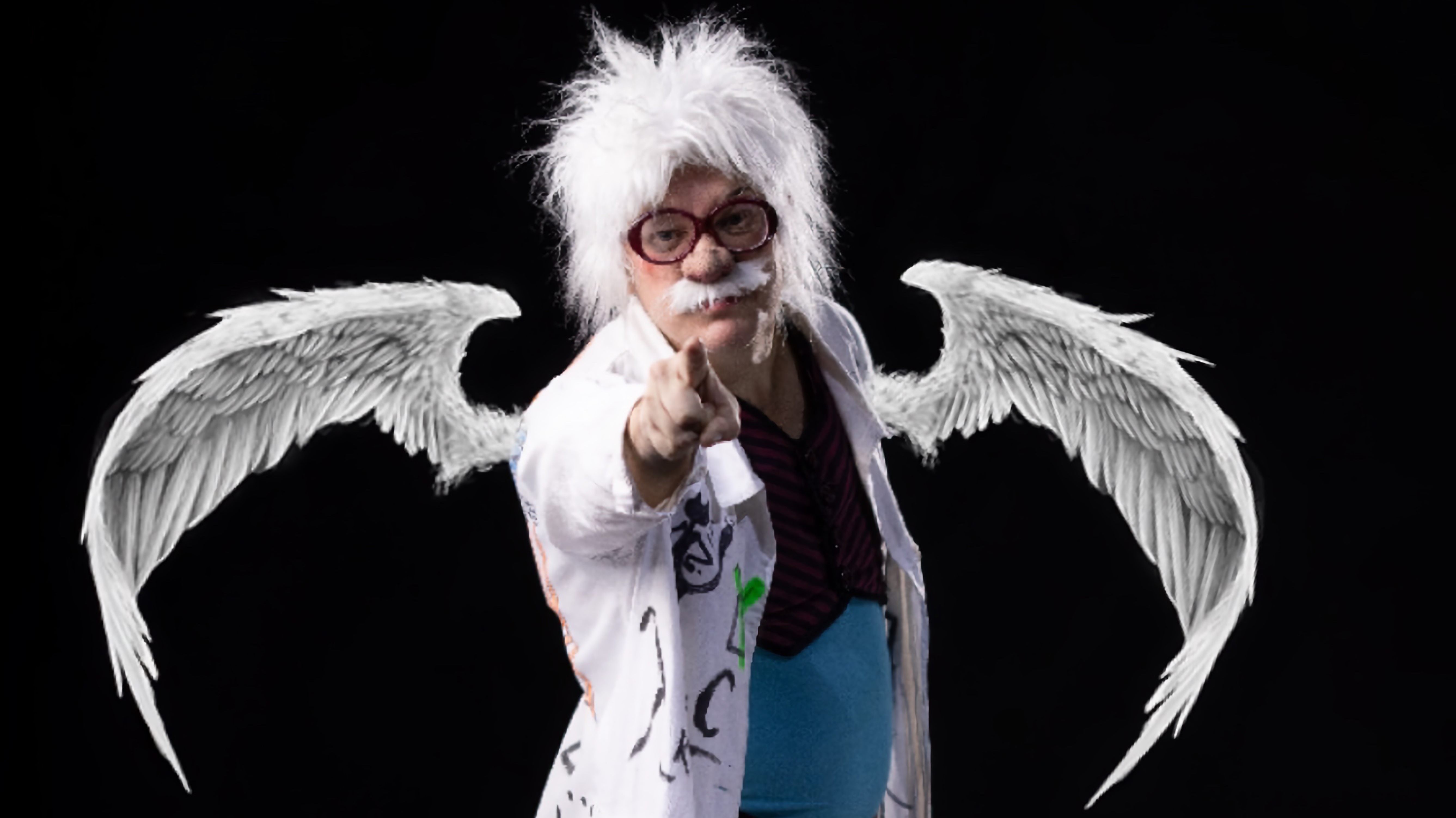 Эй, Штейн! Комический жонглёр эксцентрик на моноколесе.