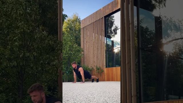 Касание мыска стопы из упора «Пика»