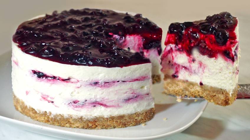 Вы захотите есть этот торт каждый день! Торт без выпечки из печенья с черной смородиной!