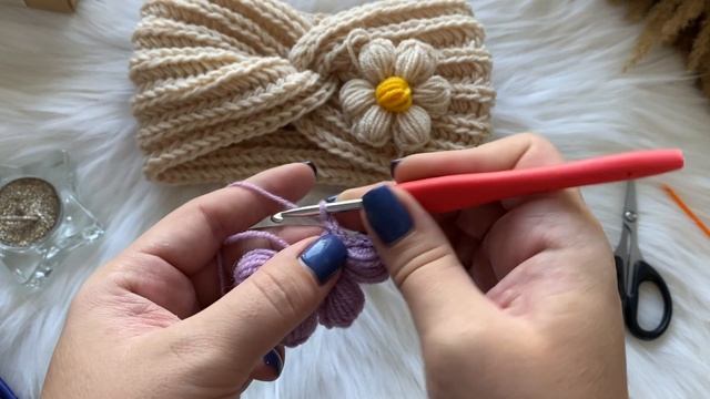 Объемные ромашки крючком, оформление кардиганов