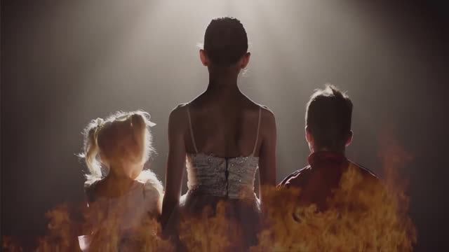 Я увидел во дворе стрекозу   А. Розенбаум.     О детях Донбасса помните!