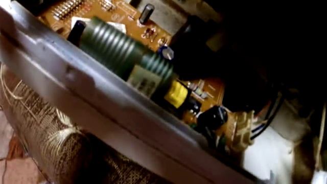 5 Причин почему  микроволновая печь не включается