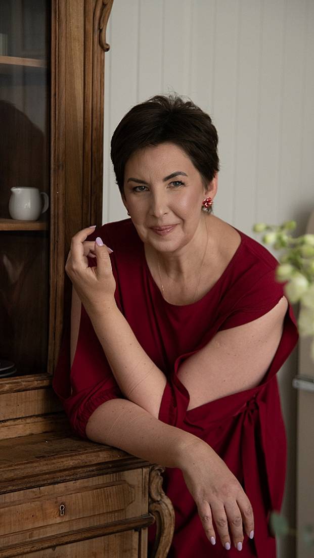 Когда еще только 52 ...