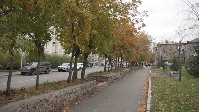 Пешеходы и водители оценили обновлённую улицу 25 лет Октября