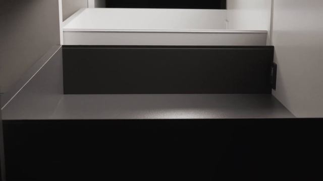 FGV Rigo - ультратонкая одностенная металлическая боковина