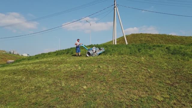 Покос склона ТБО, уборка травы и мульчирование в одном флаконе