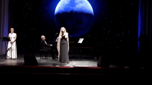 Анна Ахматова "Было душно от жгучего света" Читает Ангелина Башле. Рояль Дмитрий Карпов