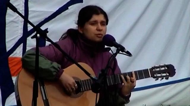 Диана Коденко. Режу по живому / Колыбельная (Второй канал, 2003 г.)