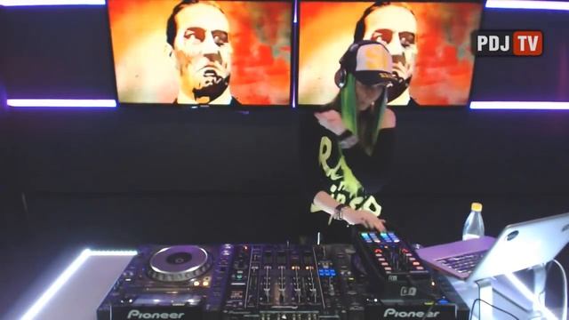 Miss Monique - Mind Games Podcast 023 (Live, Radio Intense 19.03.2014)