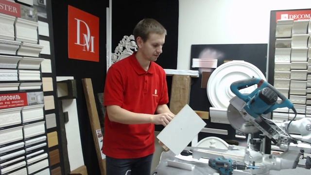 Декорирование потолка: розетки, молдинги, балки. Особенности и нюансы