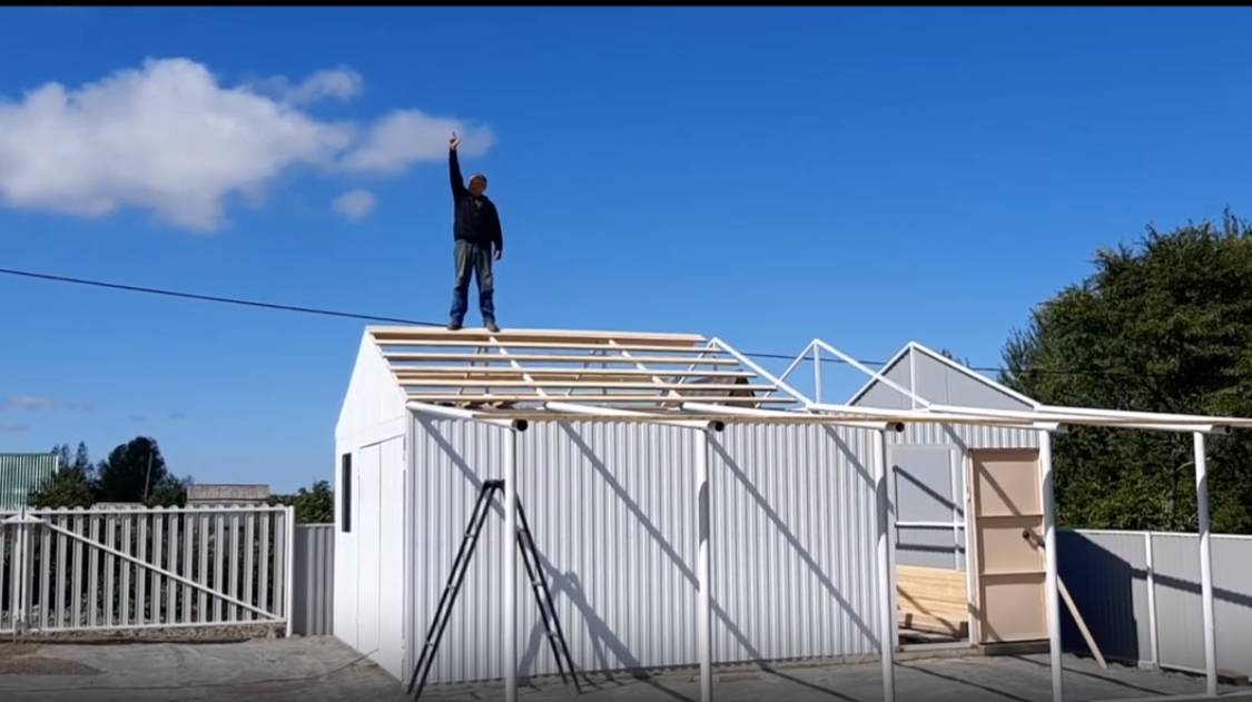 Обрешетка крыши. Строительство гаража. #гараж #своимируками