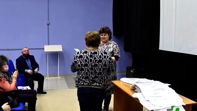 2020 12 30 Награждение пенсионеров на ФОКе "Олимп"