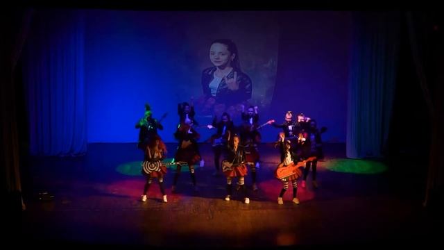 Современные танцы • Школа танцев Metro Dance в Смоленске