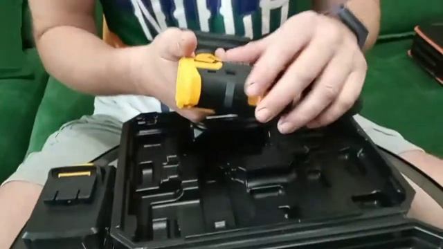 Китайский шуруповерт DEKO 20V - отличный вариант