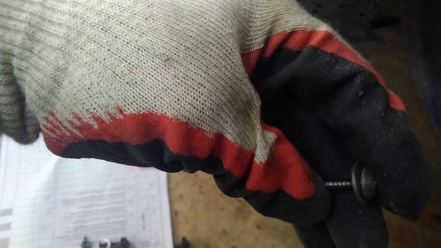 Honda  STEPWGN  RP3. Установка брызговиков или колхозинг ).