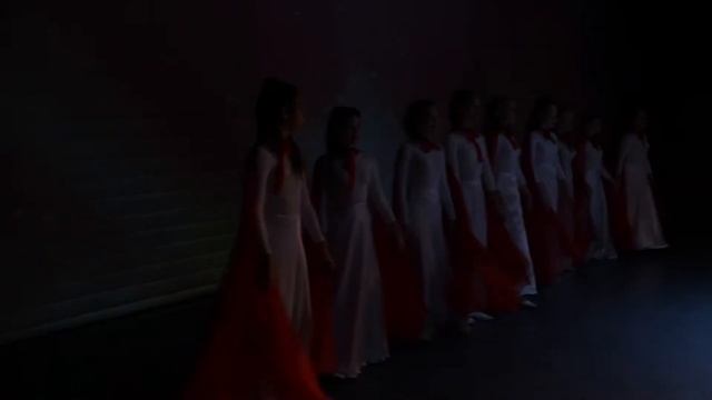 Эстрадные танцы • Школа танцев Metro Dance в Смоленске