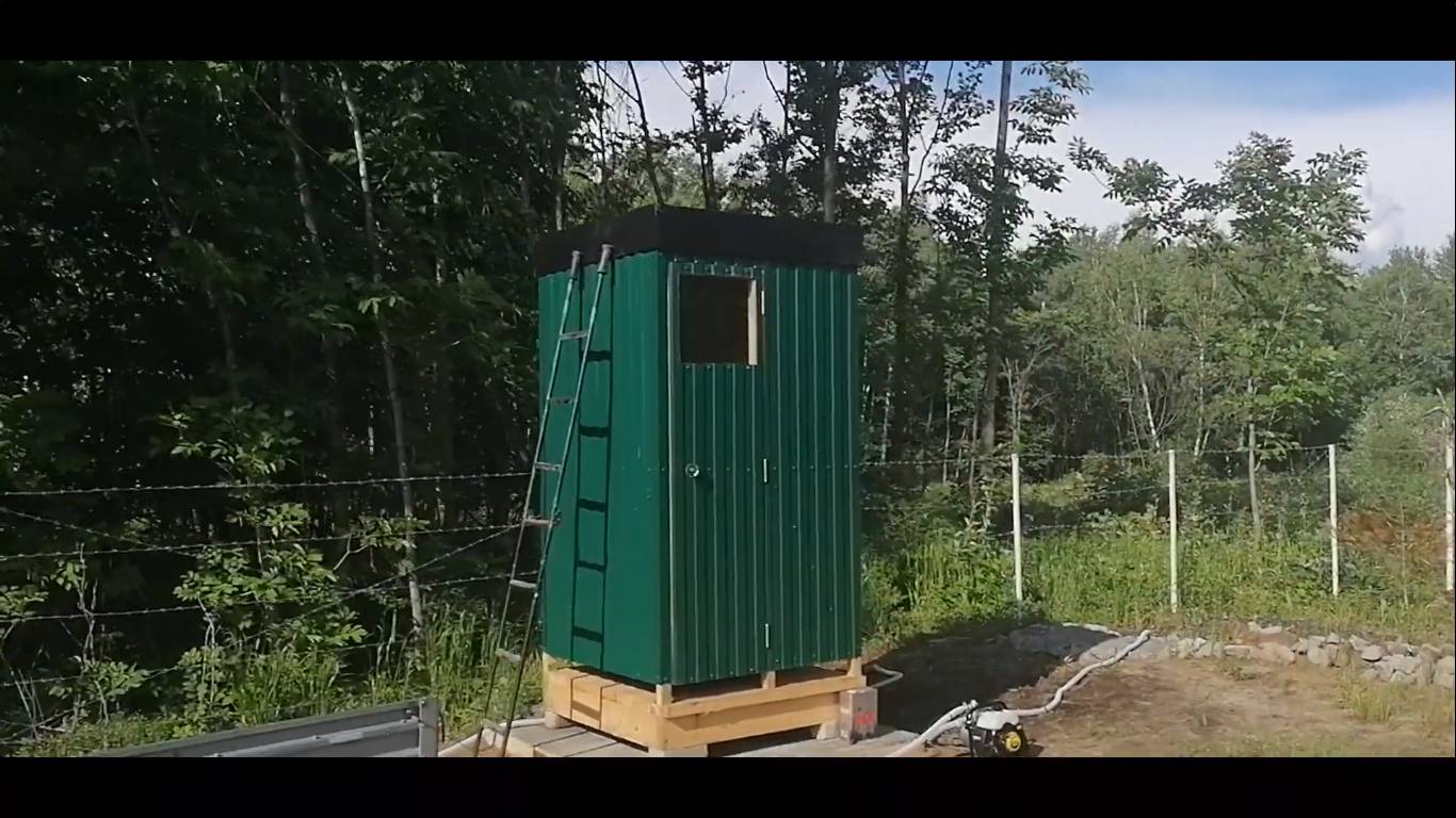 ПОСТРОИЛИ ЛЕТНИЙ ДУШ СВОИМИ РУКАМИ . #душ #своимируками