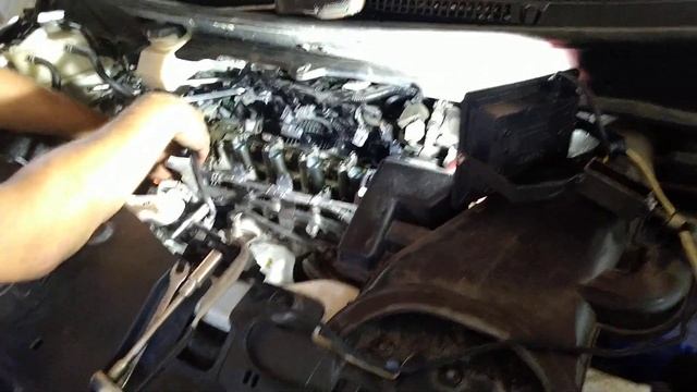 Honda STEPWGN RP3. Проверка зазоров клапанов.