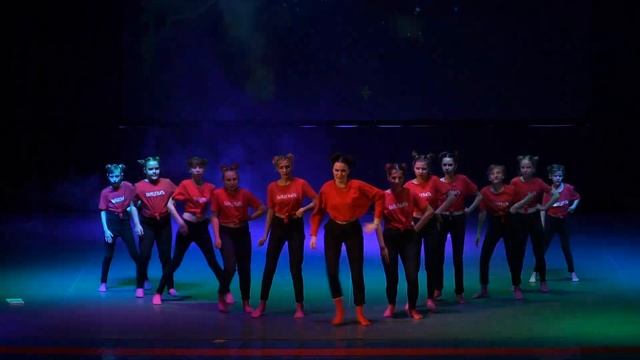 Современные танцы • Школа танцев Metro Dance в Смоленске