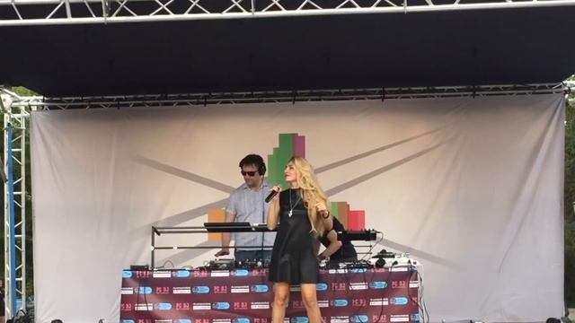 Paul Weekend, Elektra Feat. Natune - Музыка лета