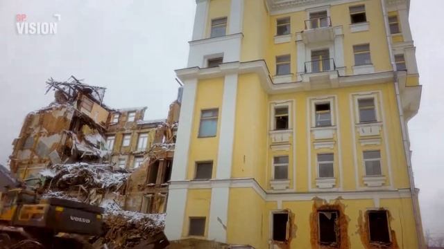 Снос ветхого здания